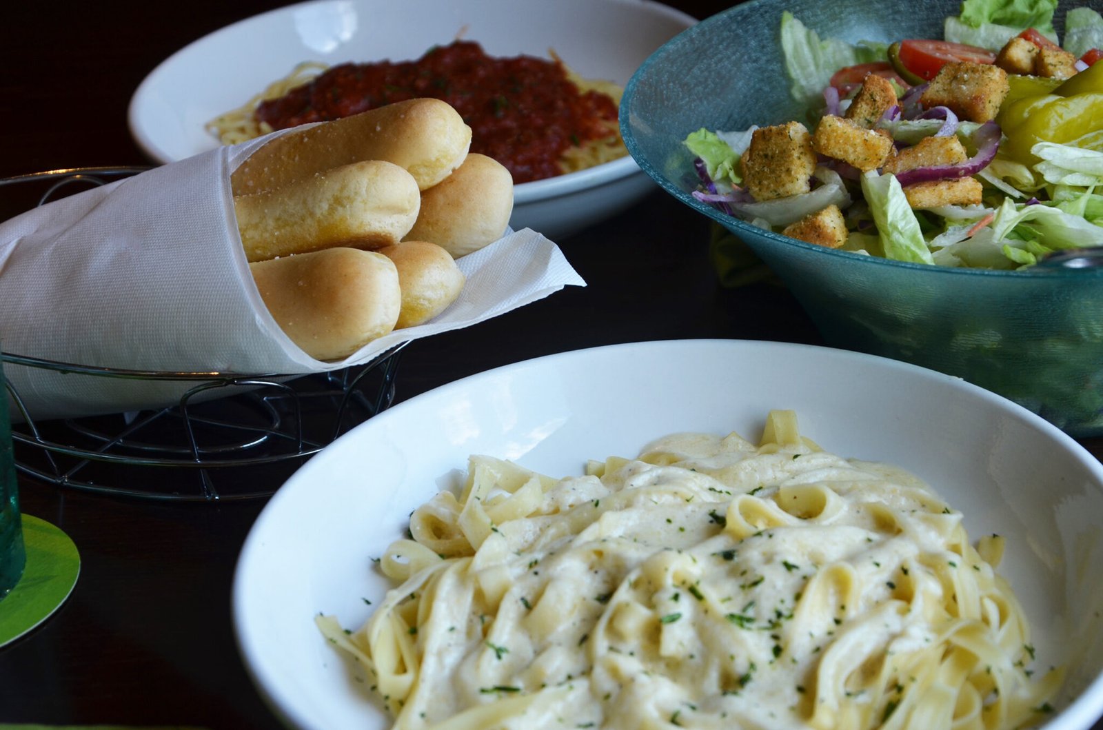 Olive Garden Never Ending Pasta (Updated For 2025) Olive Garden Never Ending Pasta (Updated For 2025)